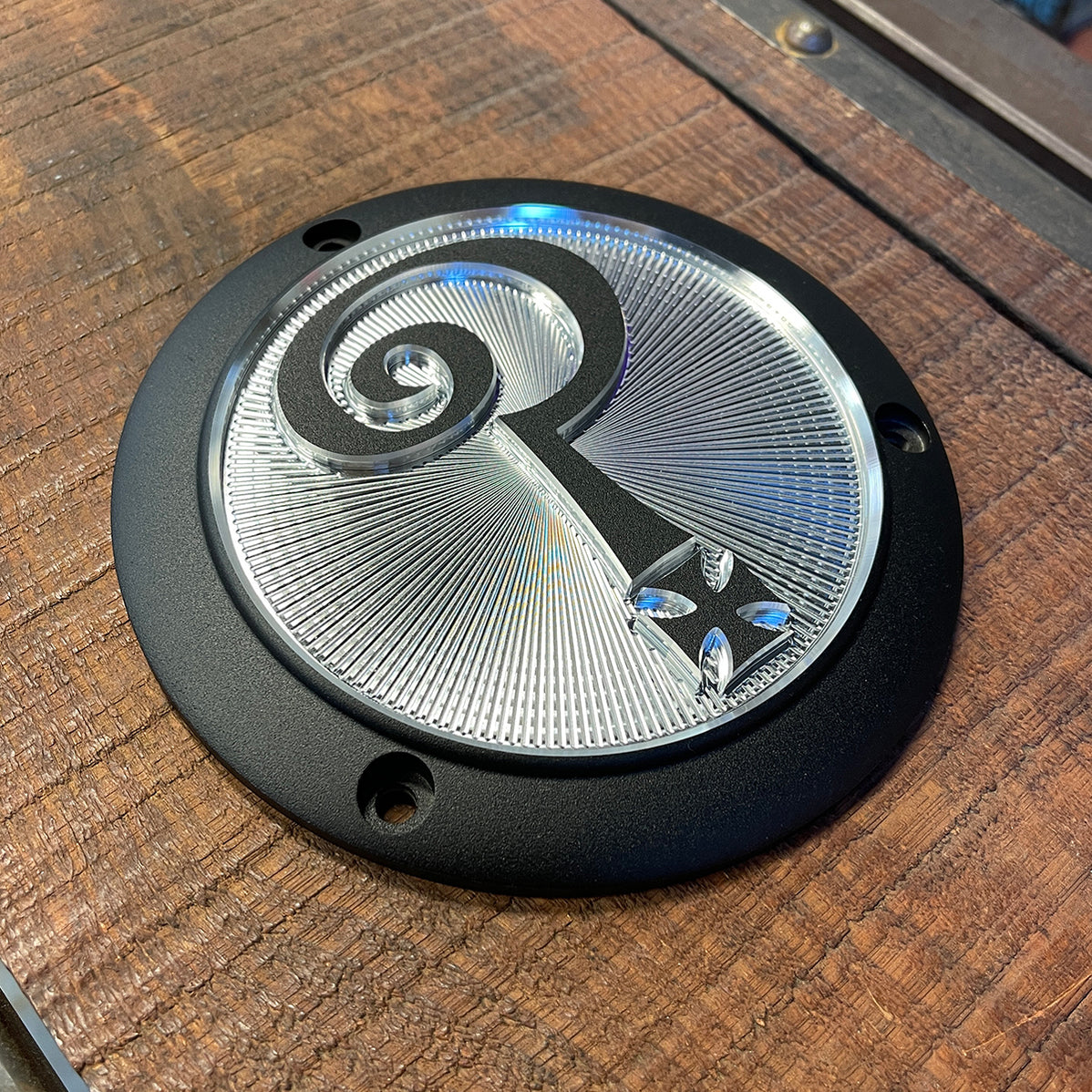 Indian Larry 3 Hole Derby Cover - Aluminum + Black– Indian Larry ...